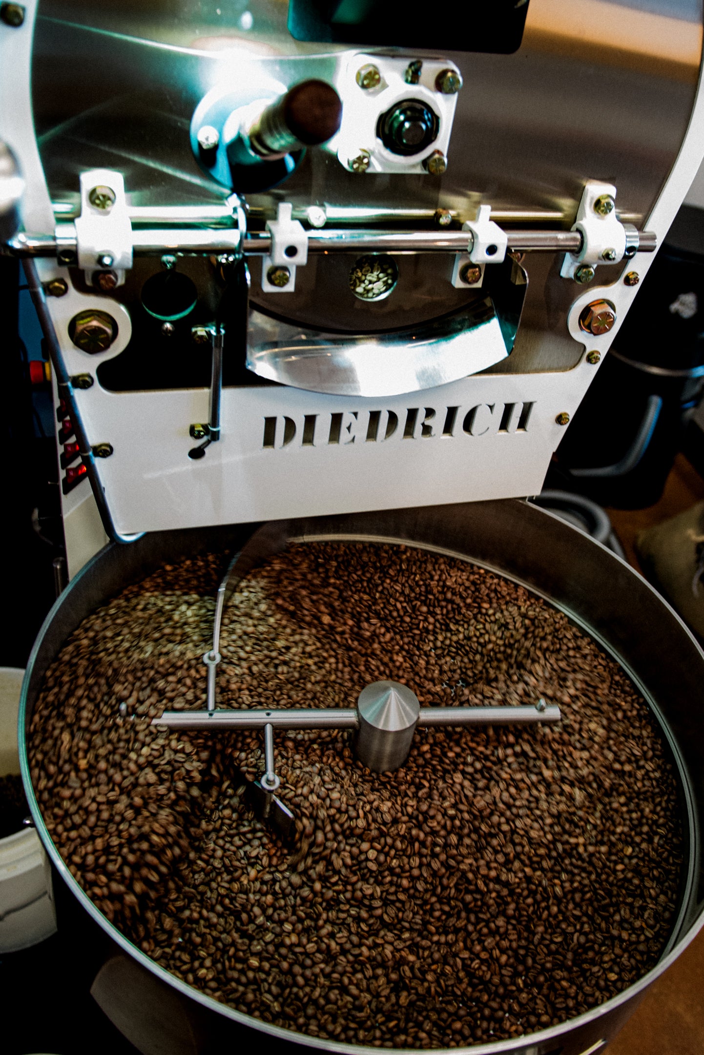 About Us – Kinship Coffee Roasters